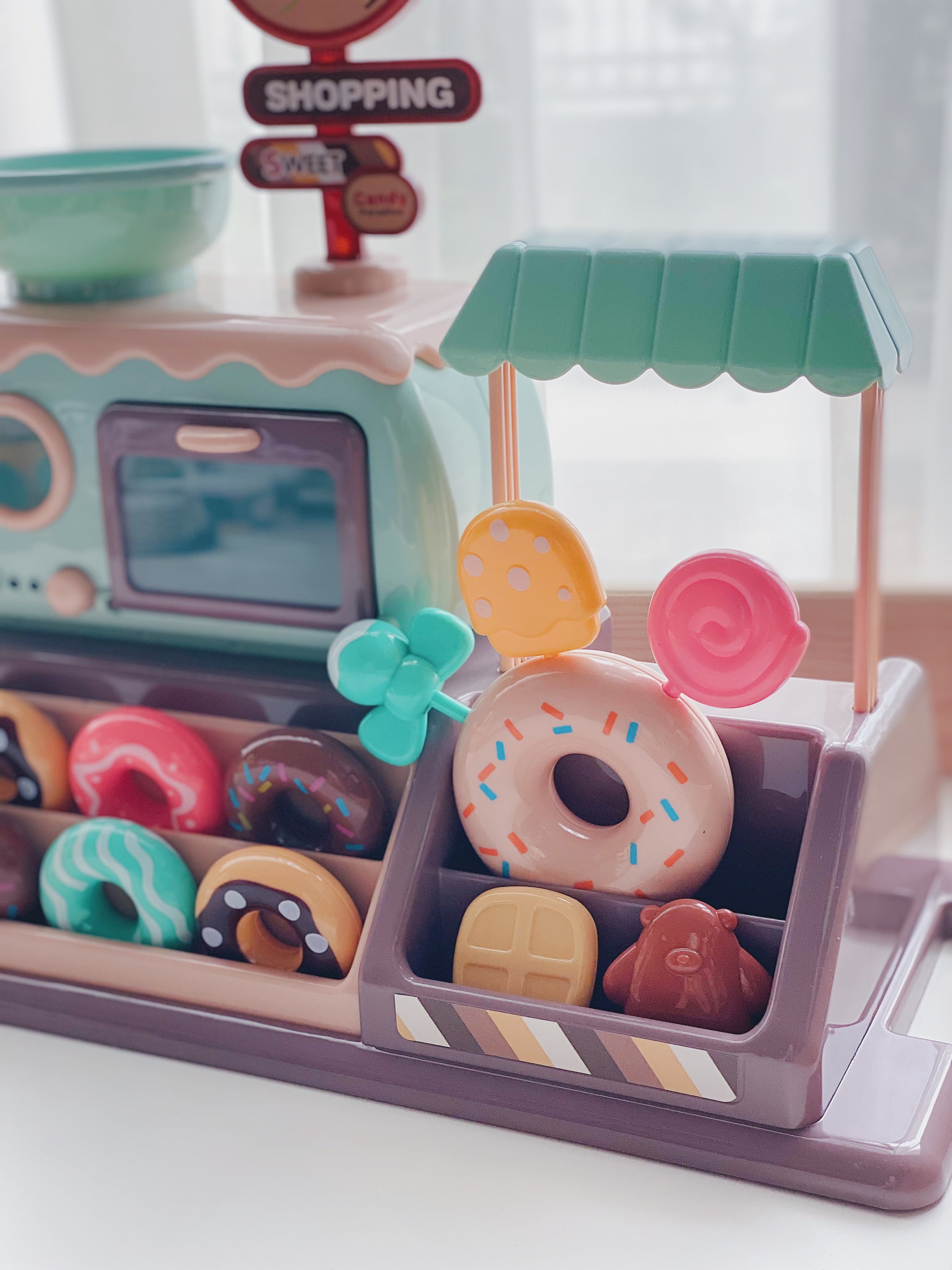 Kids Pretend Play Doughnut Shop – Dolly & Belly